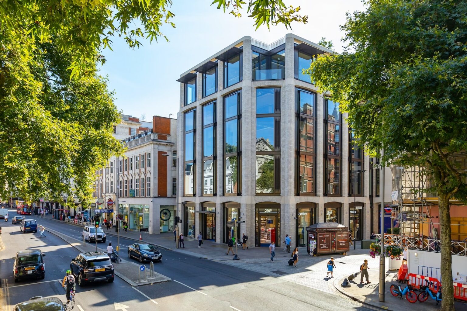 127 Kensington High Street - Tomburn Ltd